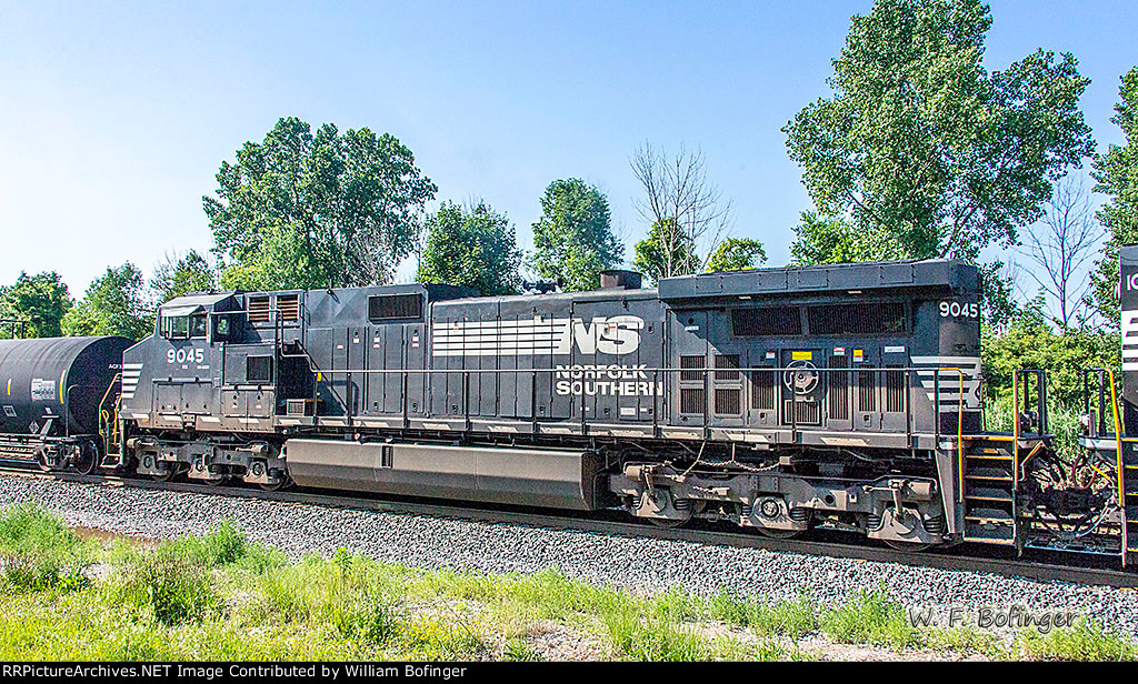 NS 9045